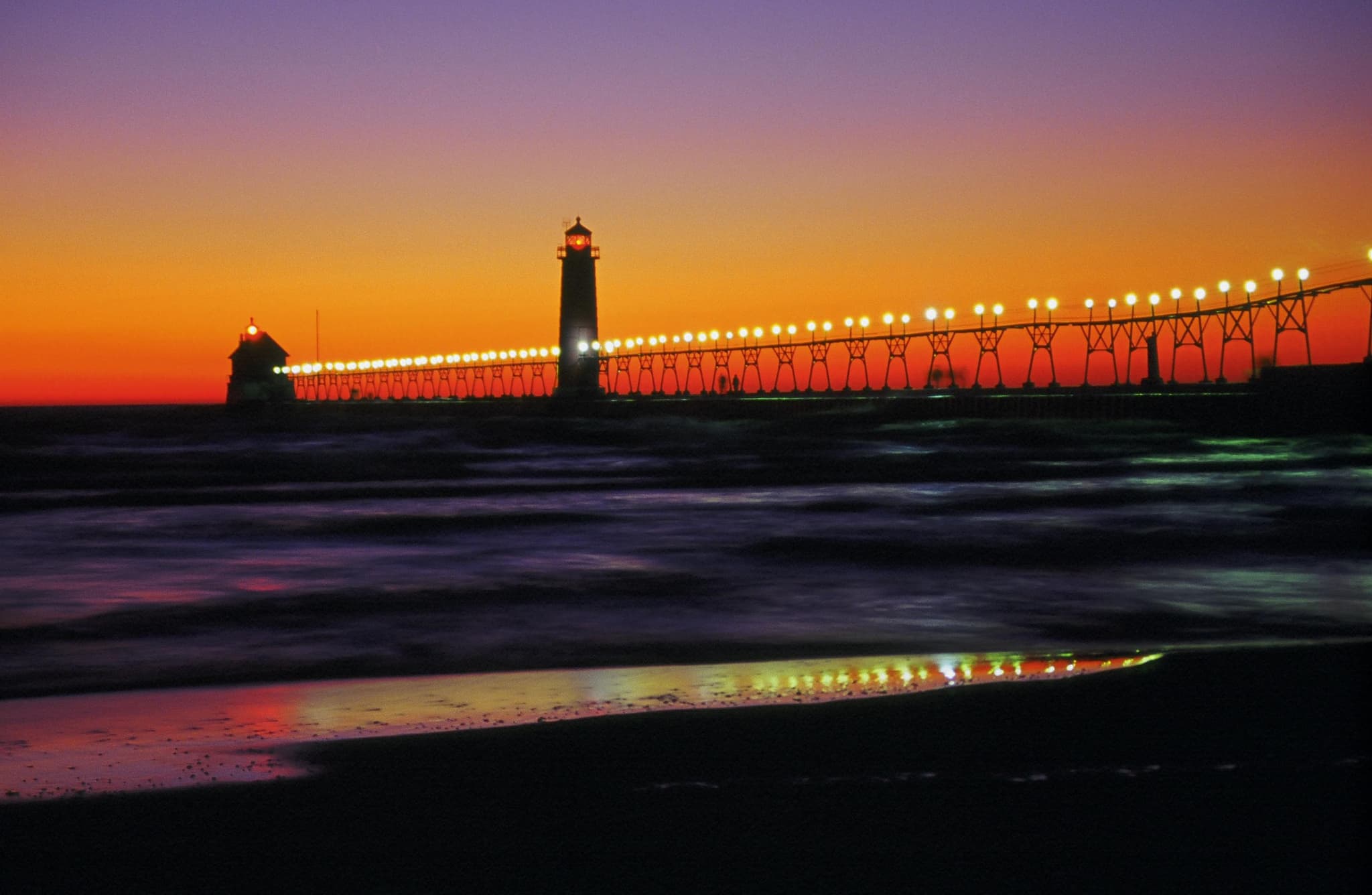 Five Michigan Beach Towns to Check Out This Weekend - Inspire ...