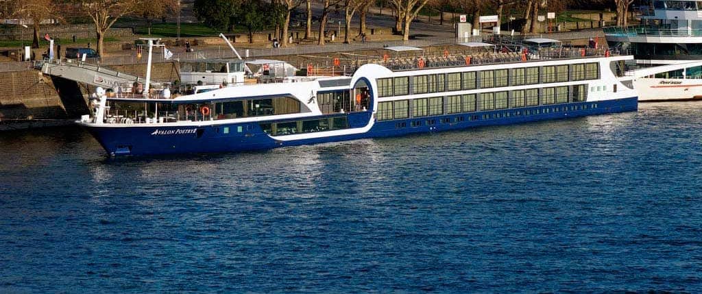 Experiencing the Great Mississippi River on a Luxurious Cruise ...